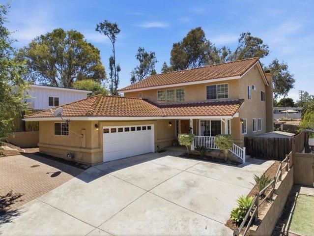 217 Camille Way, Vista, CA 92083