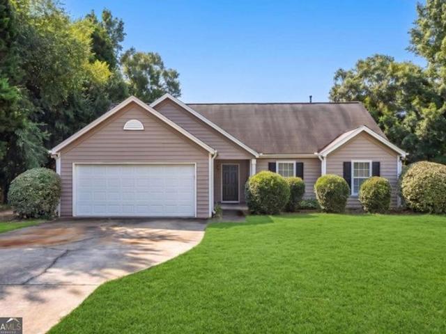 217 Crestworth Xing, Powder Springs, GA 30127