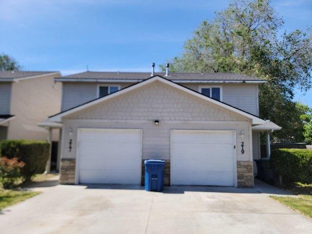 217 and 219 20th Ave N, Nampa, ID 83687