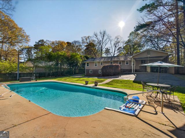 217 Baywood Cir, LaGrange, GA 30240 | MLS #10728