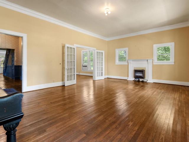 217 Bridge Rd