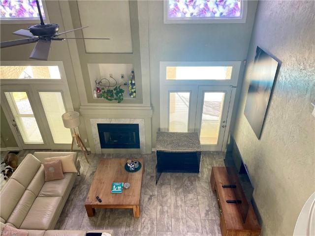 217 Golden Maple DR
