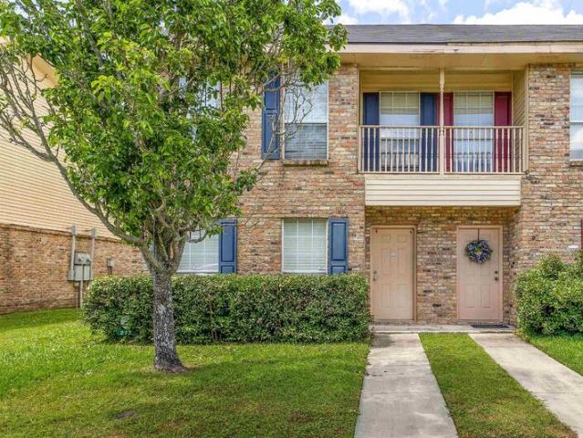 217 Greenbriar Dr, Houma, LA 70364