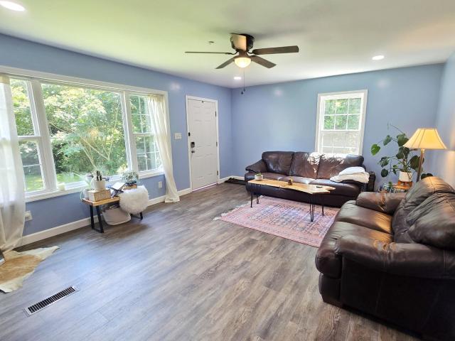 217 Dower Road