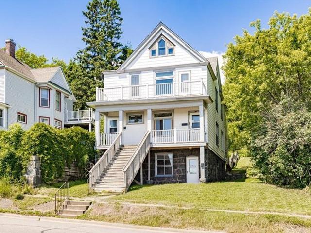 217 E 7th St, Duluth, MN 55805