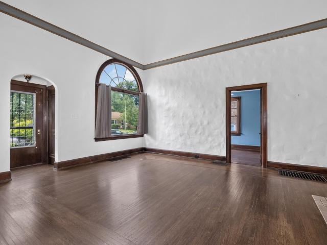 217 E 26th Street