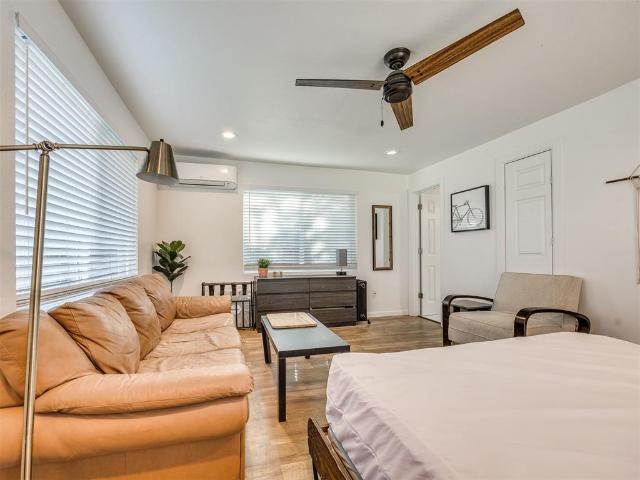 217 E Daws Street # 217.5