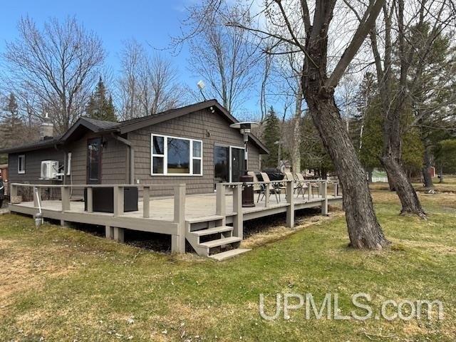 217 E Lake Emily Rd, Crystal Falls, MI 49920