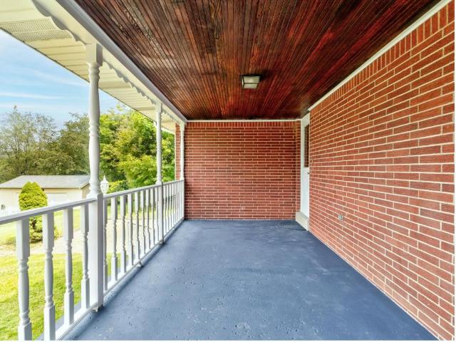 217 Edgewood Ave