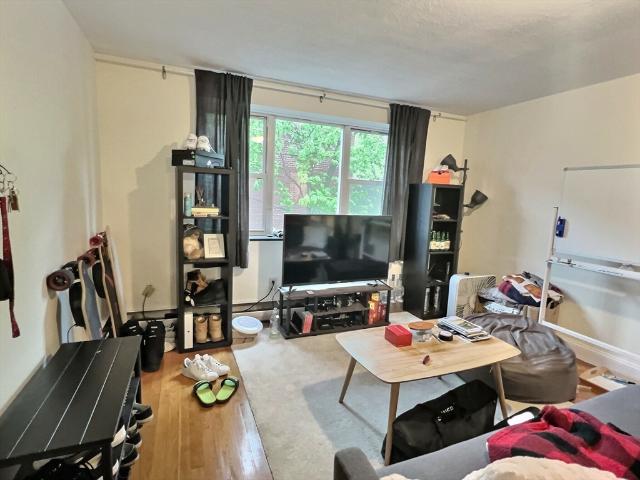 217 Kent St, Unit 17, Brookline, MA 02446 | MLS #73501 | Compass