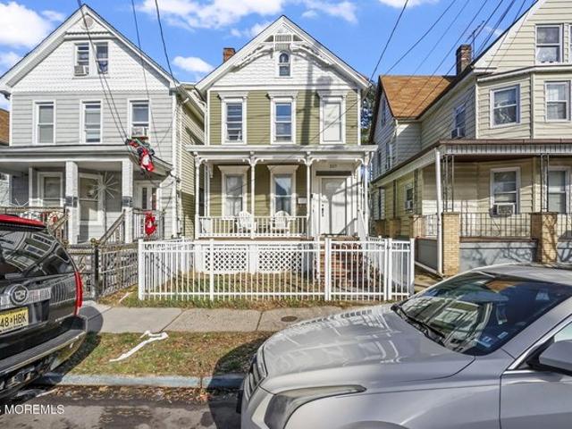217 Handy St, New Brunswick, NJ 08901