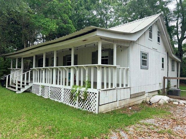 217 Hide A Way Ln, Carriere, MS 39426