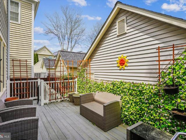 217 Highland Ridge Avenue