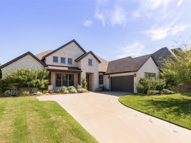 217 Hillstone Dr, Midlothian, TX 76065