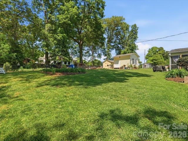 217 Hughey Dr, Gastonia, NC 28056 | MLS #4374