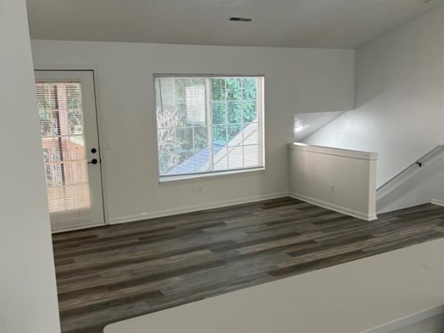 217 Hunters Lane # 6