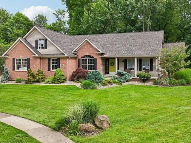217 Indian Park Dr, Tallmadge, OH 44278
