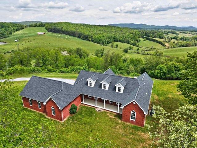 217 Indian Valley Po Rd, Willis, VA 24380