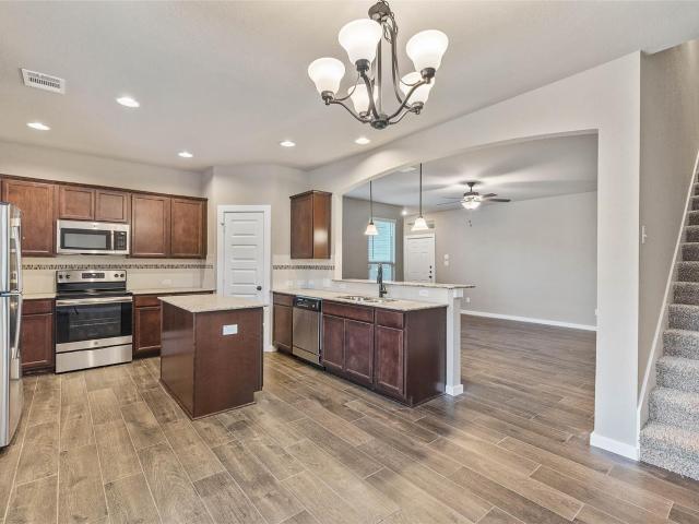 217 Oakcrest