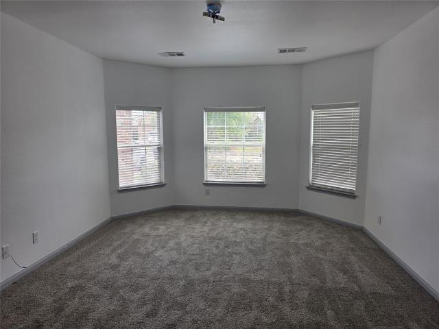 217 Lamont Road
