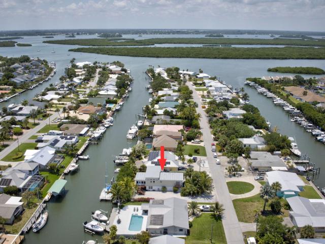 217 Marina Dr, Fort Pierce, FL 34949 | MLS #R11147 | Compass