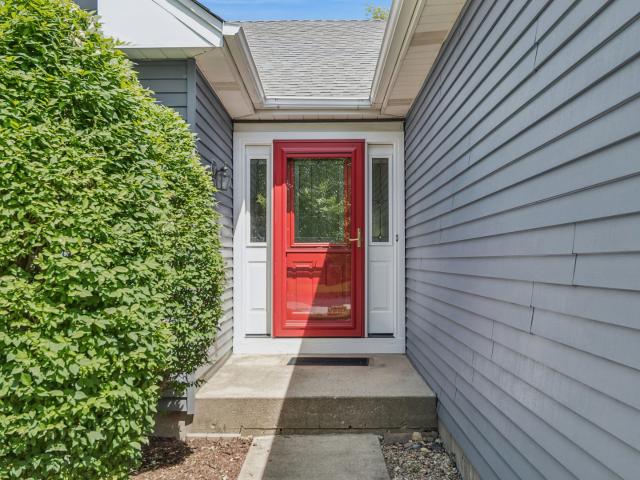217 Meadowview Lane