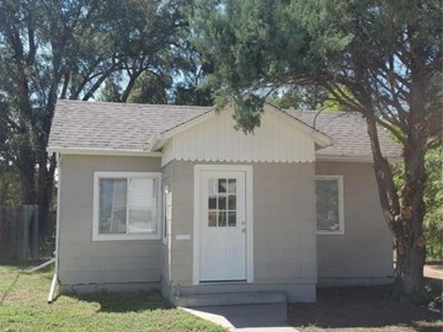 217 N 4th Ave, Sterling, CO 80751
