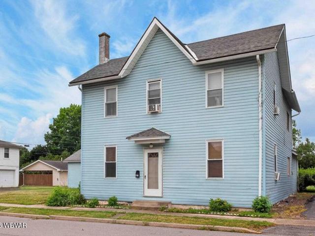 217 N Washington St, Montoursville, PA 17754
