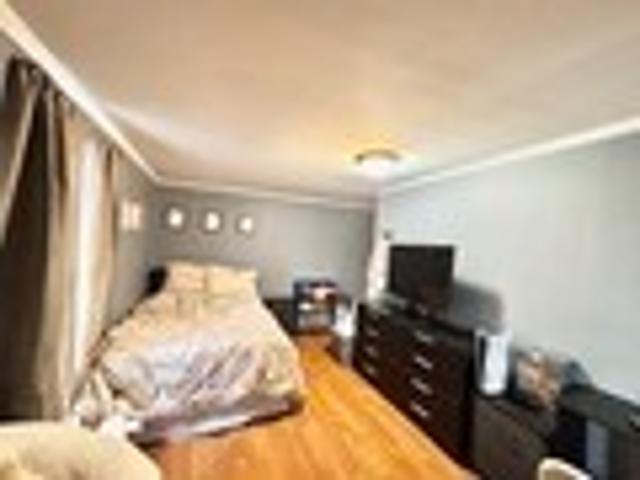 217 N Lincoln Ave 3