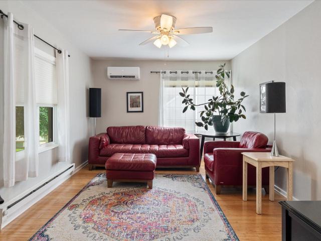 217 N Main St