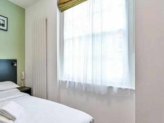 217 North Gower Street, London, NW1 2NR, United Kingdom | Studio apartment for rent #138933600 | Rentberry