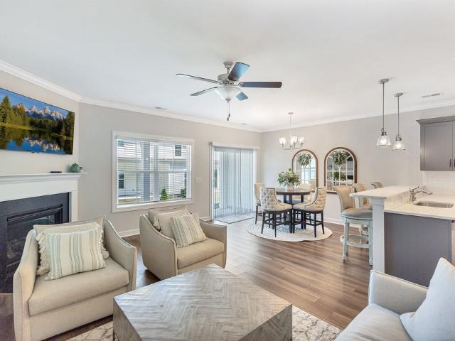 217 Nautique Court