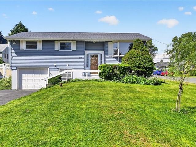 217 Niagara Ave S, Syracuse, NY 13209