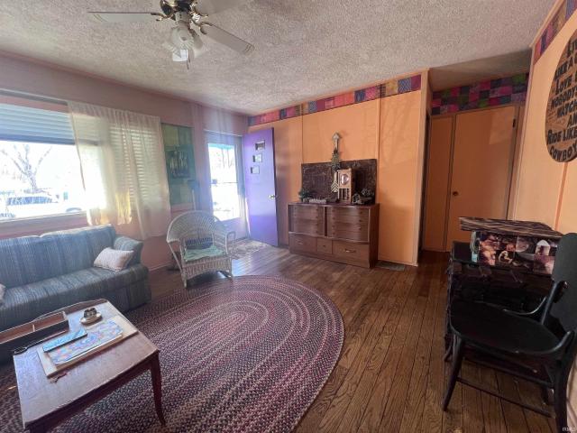 217 NW 17th Street
