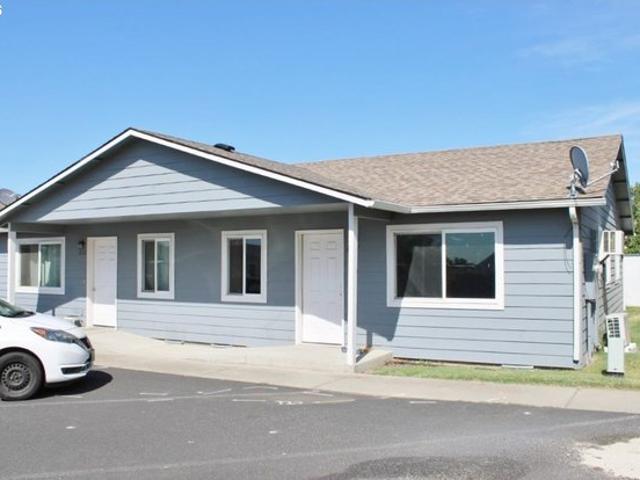 217 NW 8th Ave, Milton Freewater, OR 97862
