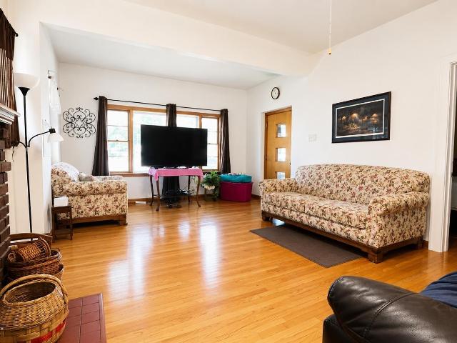 217 S 19th