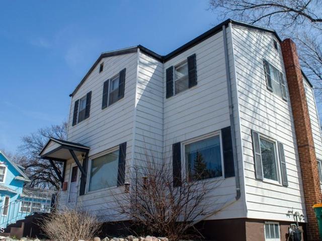 217 S Washington St, Bismarck, ND 58504