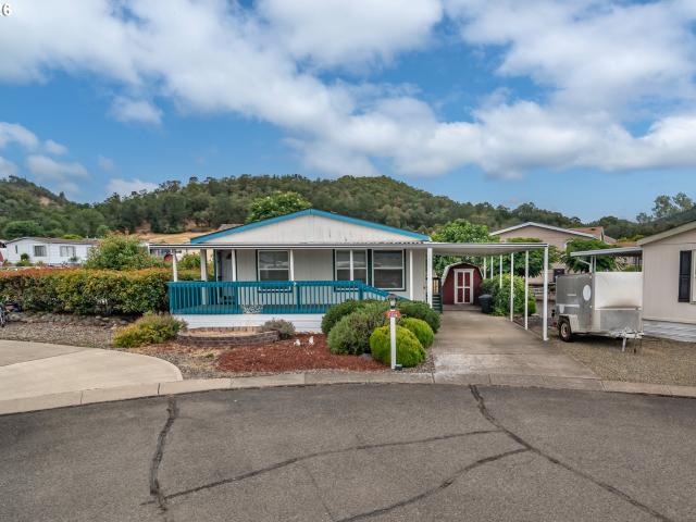 217 shadow ranch ln