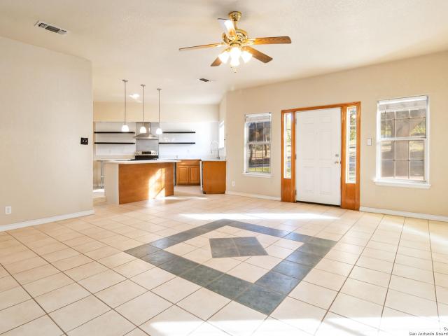 217 Sky View Dr, Adkins, TX 78101 | MLS #1919