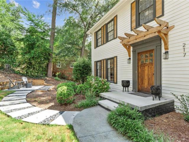 217 Skyland Dr, Roswell, GA 30075 | MLS #7756 | Compass