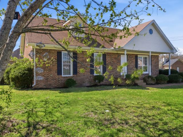 217 Pebble Pl