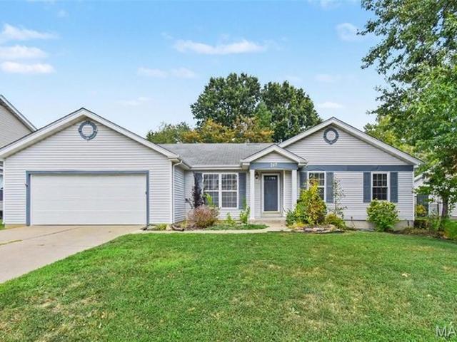 217 Royallsprings Pkwy, O'Fallon, MO 63368
