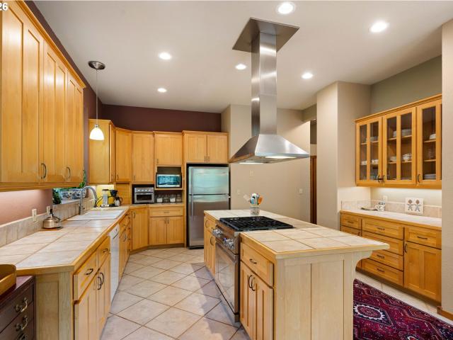 217 rockridge loop