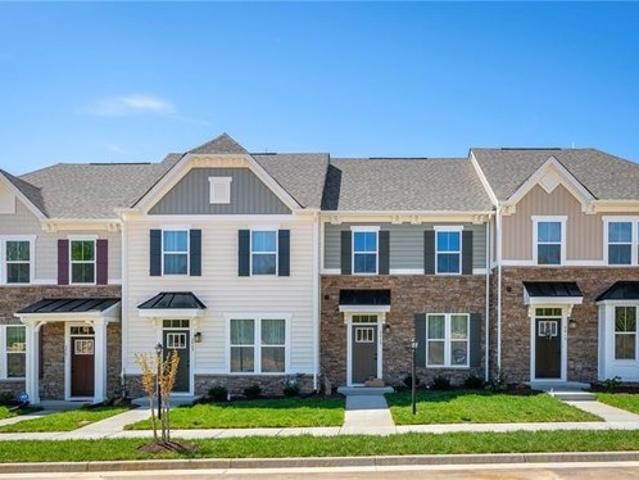 217 Reids Place Dr, Suffolk, VA 23434