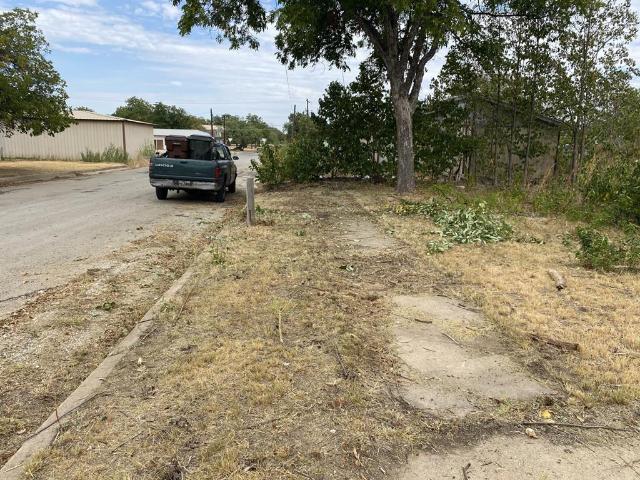 217 W 3rd St, Unit A, Coleman, TX 76834 | MLS #20473 | Compass