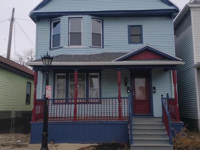 217 W Tupper St, 3 beds, 1 full bath