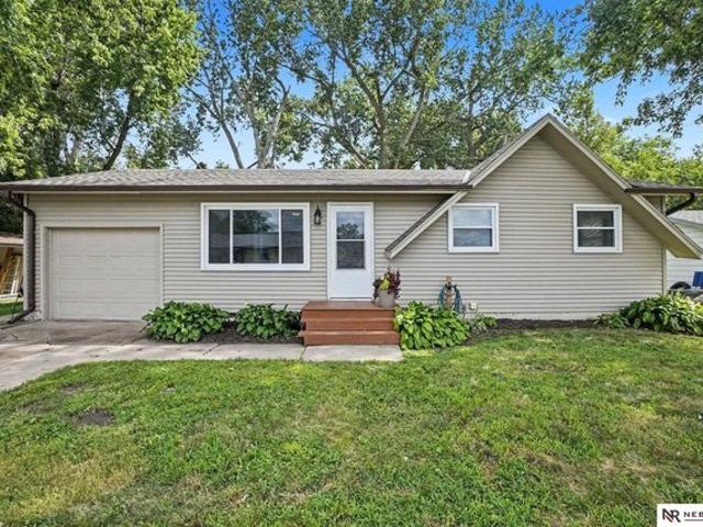 217 W Waring St, Valley, NE 68064