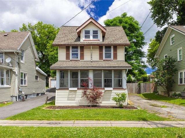 217 W Elm St, East Rochester, NY 14445