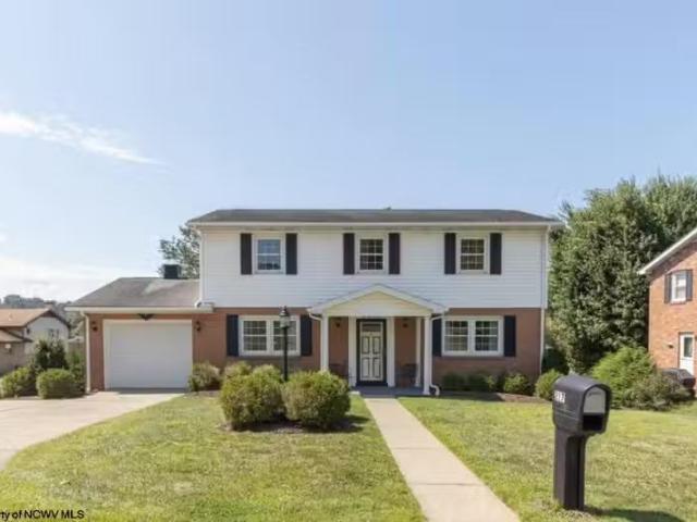 217 WESTWOOD AVE, BRIDGEPORT, WV 26330 Single Family Residence.