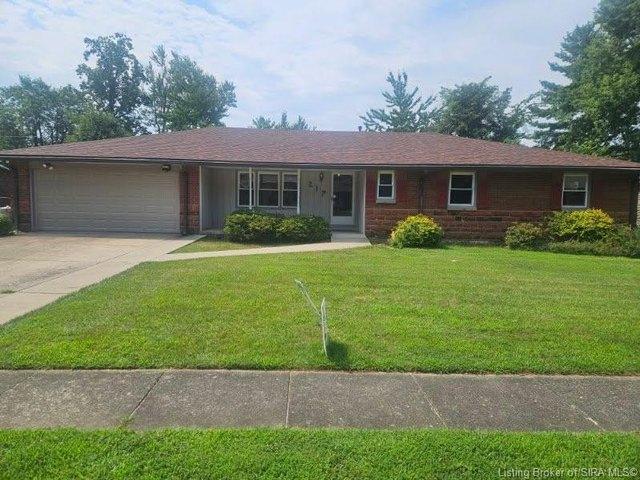 217 Wildwood Dr, Madison, IN 47250